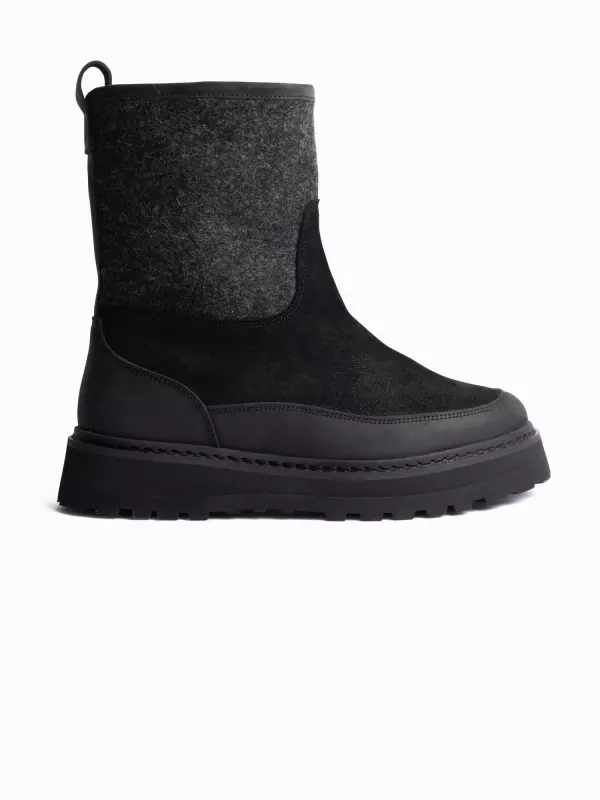 Tag Boot Black - Vakre Vene