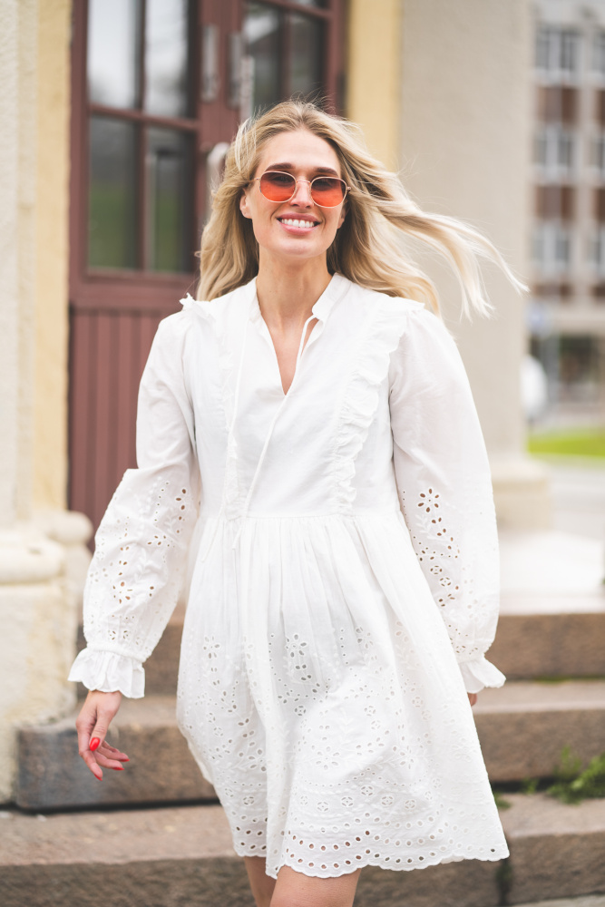 Luma LS Dress Star White - Vakre Vene